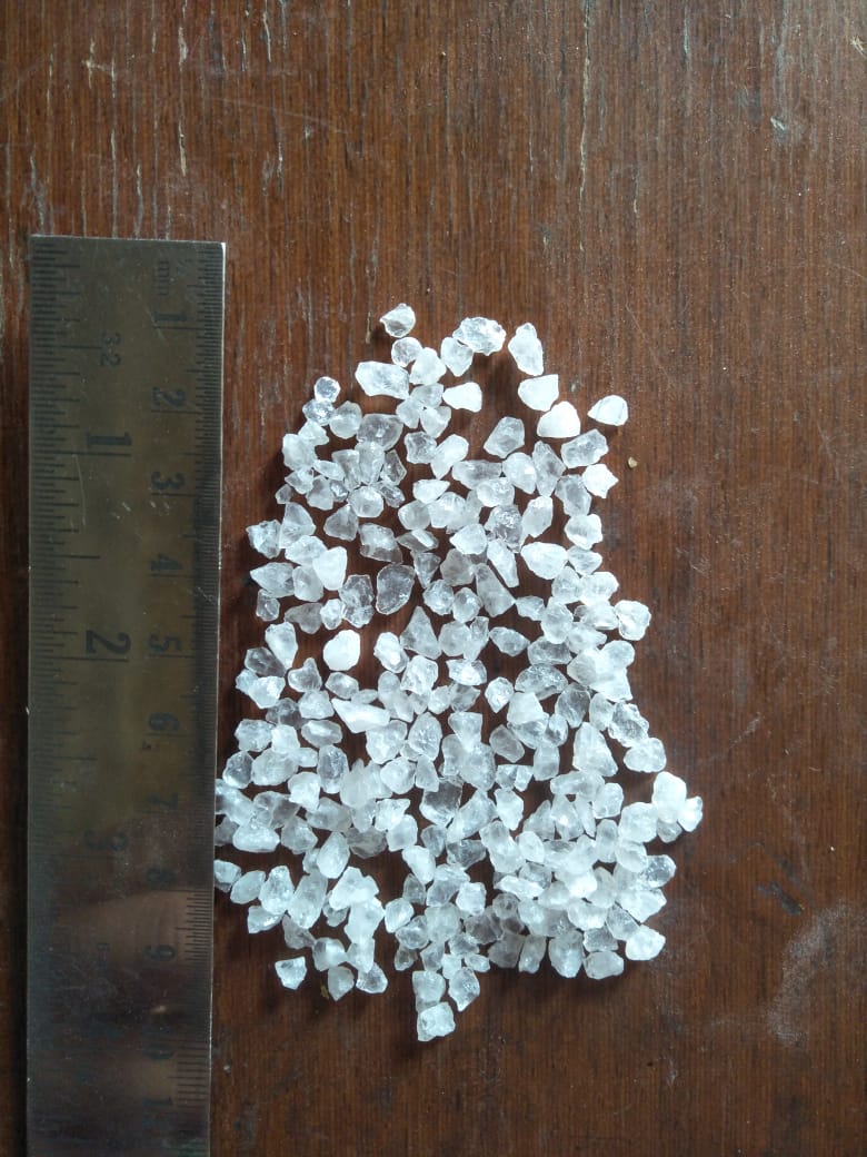 What are the uses of Quartz Powder?